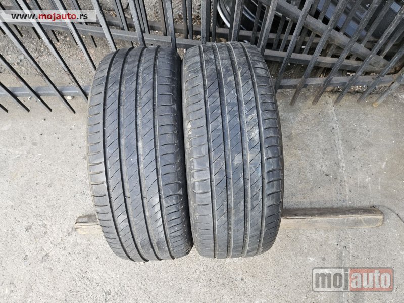 205-55-16 Michelin kao nove odlicne