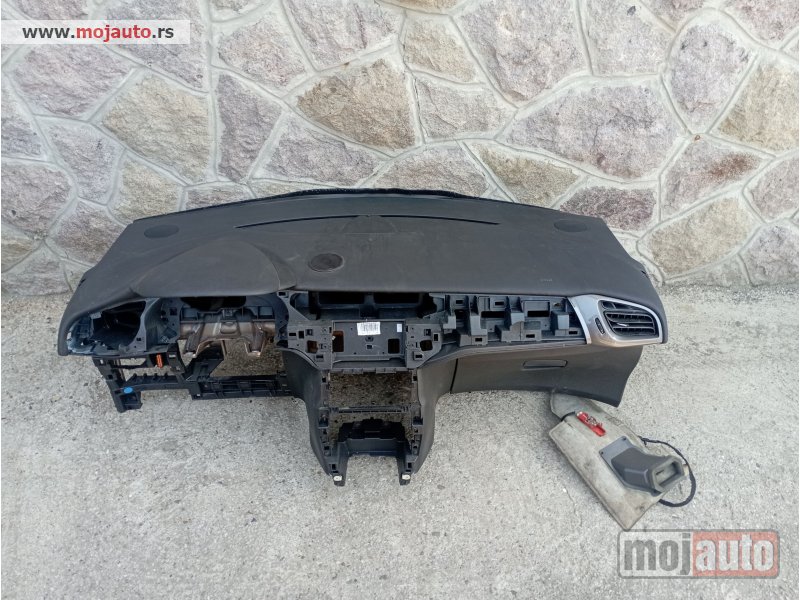 Istrument tabla za Citroen C3