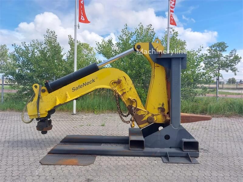 CATRACOM SAN 40L SafeNeck incl parkstand vučna kuka za terminalnog tegljača