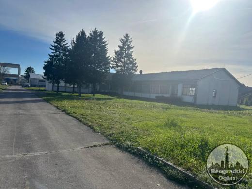 Izdaje se hala od 1500m2 u Mionici