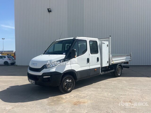 Prodaje se IVECO 35-140 kamion kiper < 3.5t na aukciji
