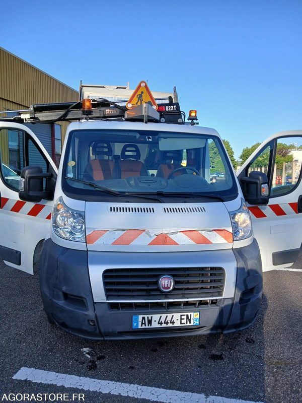 Prodaje se Fiat DUCATO kamion kiper < 3.5t na aukciji