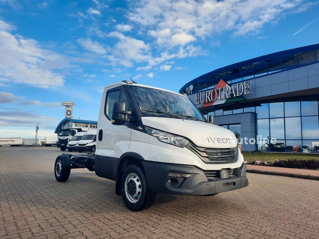 Novi IVECO Daily 35S16 A8 kamion šasija < 3.5t