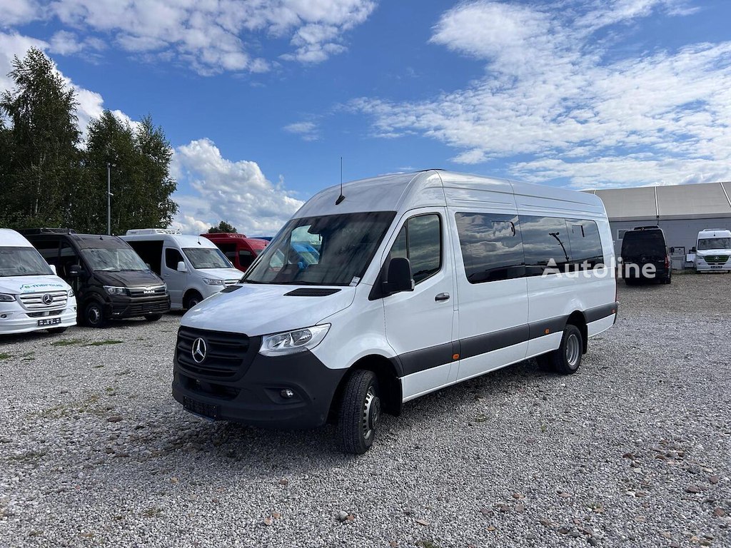 Novi Mercedes-Benz eSprinter putnički minibus