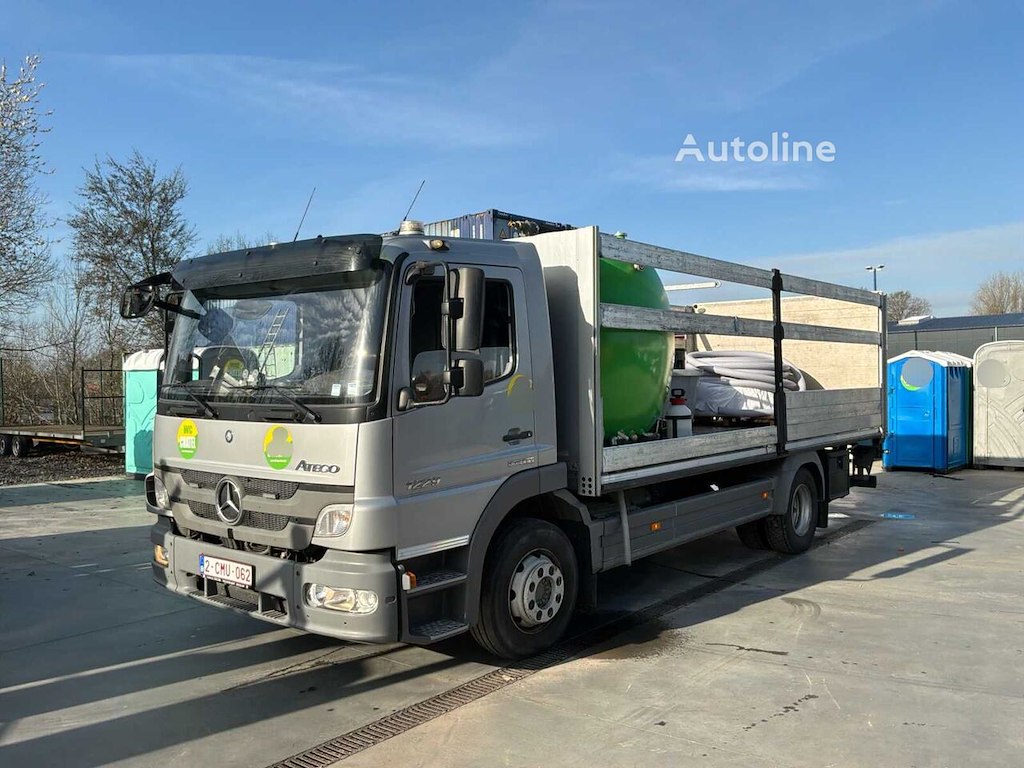 Prodaje se Mercedes-Benz 940PK12 kamion s ravnom platformom na aukciji