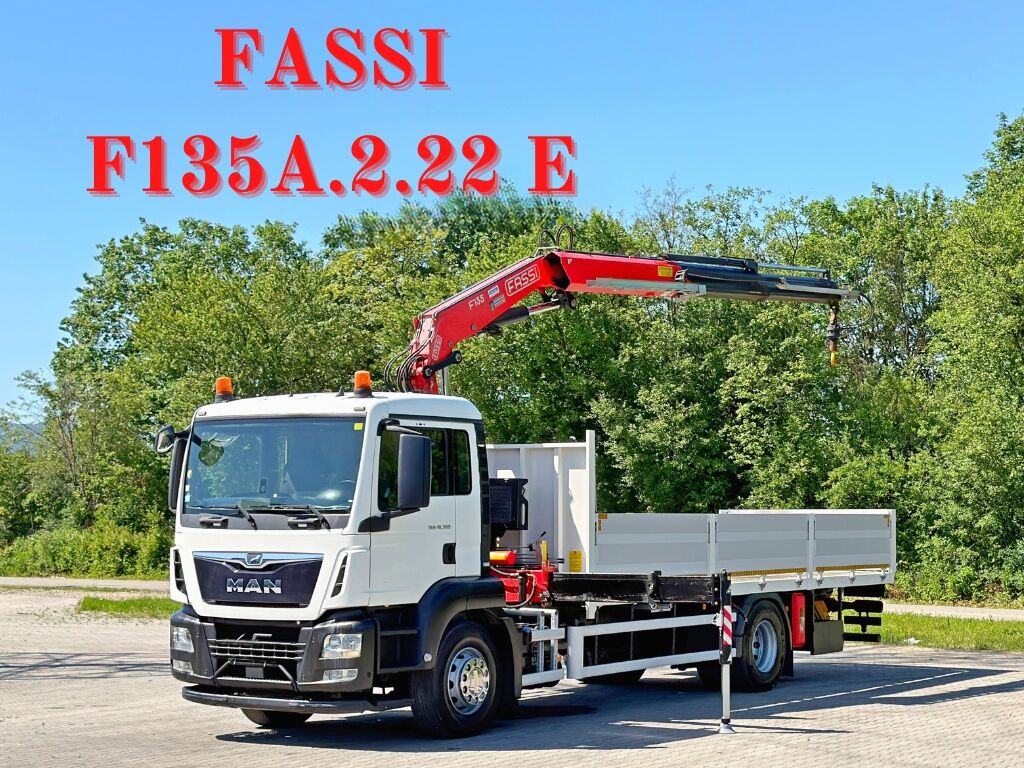 MAN TGS 18.360 * FASSI F135A.2.22 + FUNK *TOPZUSTAND kamion s ravnom platformom