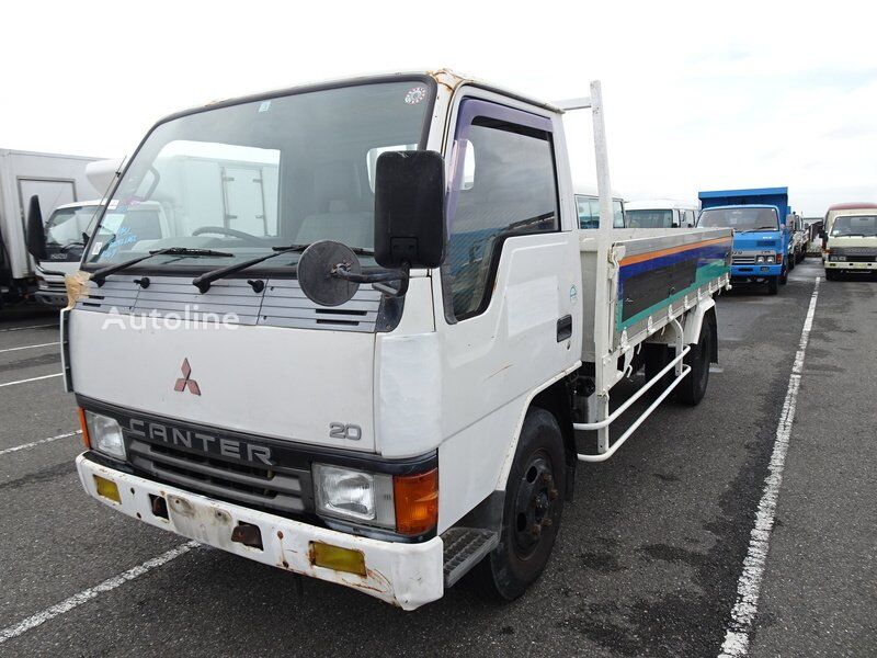 Mitsubishi CANTER kamion s ravnom platformom