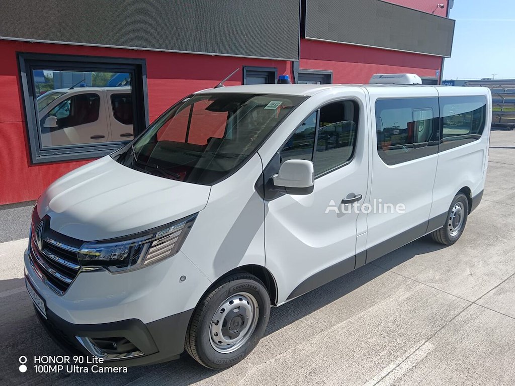 Novo Renault Trafic vozilo hitne pomoći