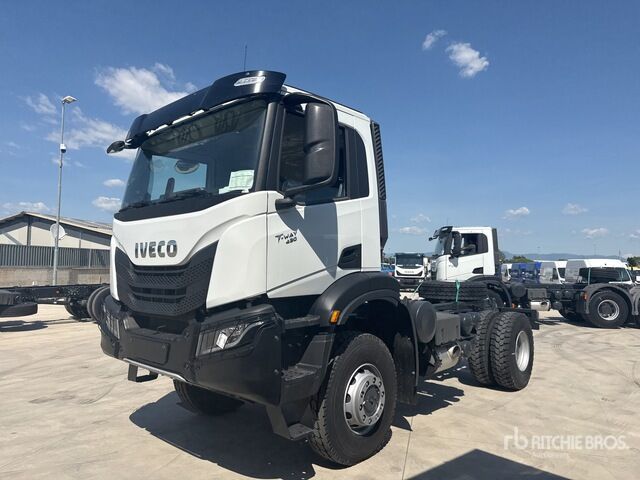 Prodaje se IVECO T WAY AD 190T43W kamion šasija na aukciji