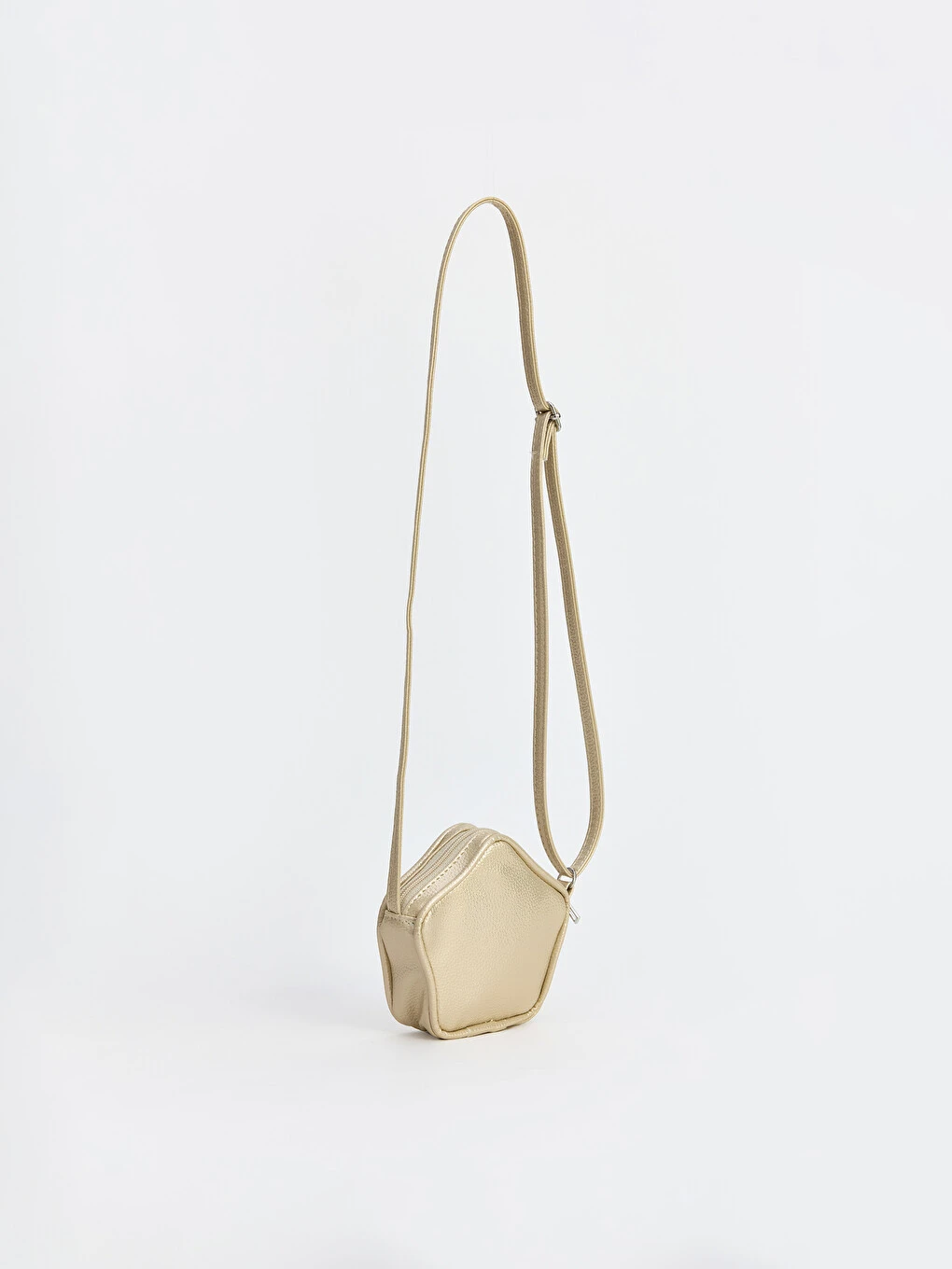 LCW ACCESSORIES Torba Na Rame Od Veštačke Kože Za Devojčice