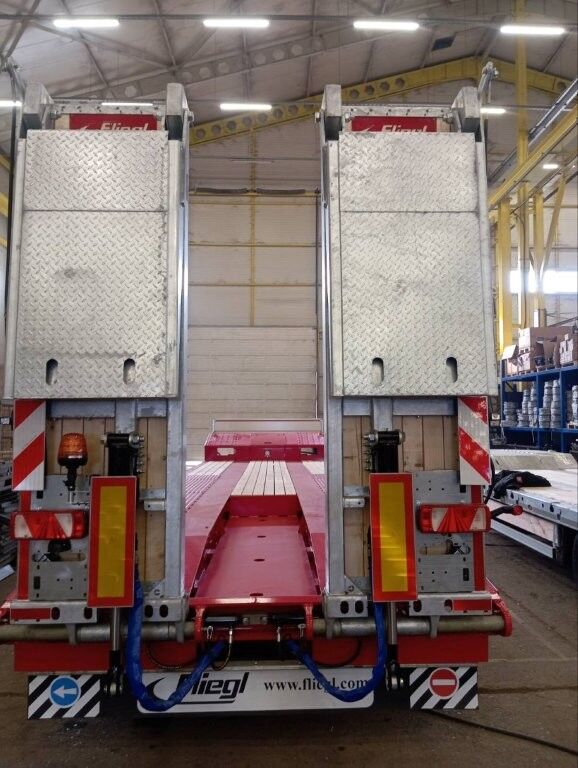 Nova Fliegl SDS 500T poluprikolica sa niskom platformom
