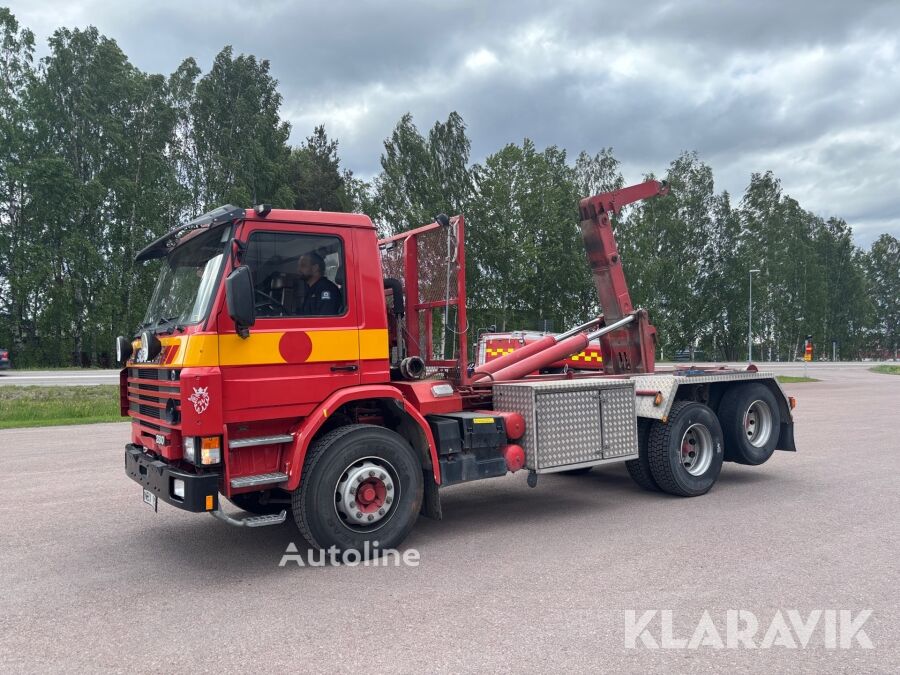 Prodaje se Scania 280 rol kiper sa kukom na aukciji