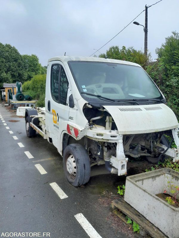 Prodaje se Fiat DUCATO rol kiper sa kukom na aukciji