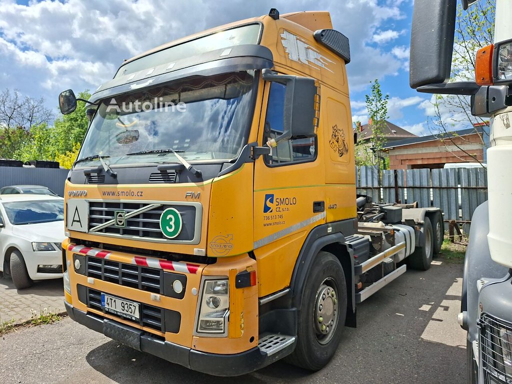 Prodaje se Volvo FM 13 440 6X2 rol kiper sa kukom na aukciji