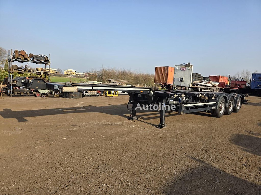 Kögel S24-2 - SAF DISC. - LIFT AXLE. poluprikolica za prevoz kontejnera