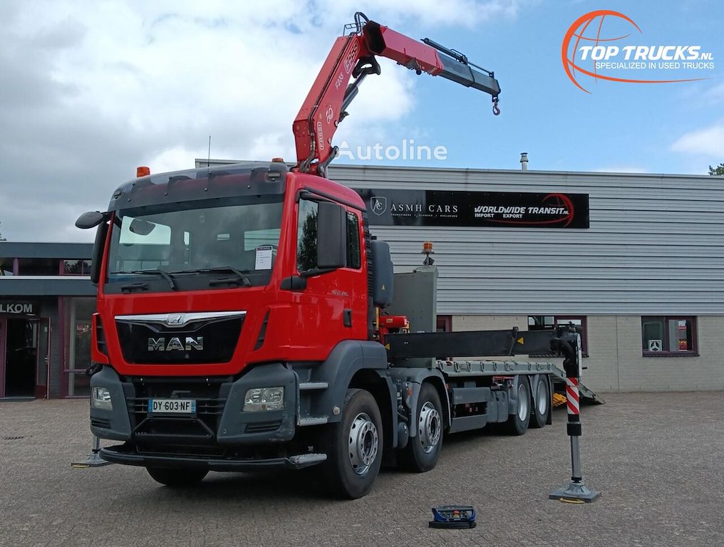 MAN TGS 35.360 8x2 - Fassi 23TM Kraan, Crane, Machine transporter, O autotransporter