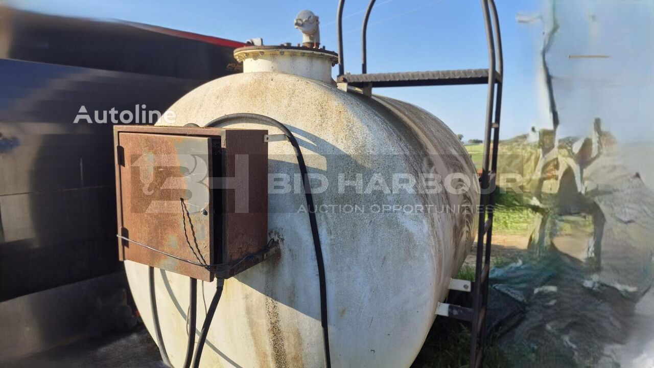 Prodaje se Depósito de Combustível rezervoar za skladistenje goriva na aukciji