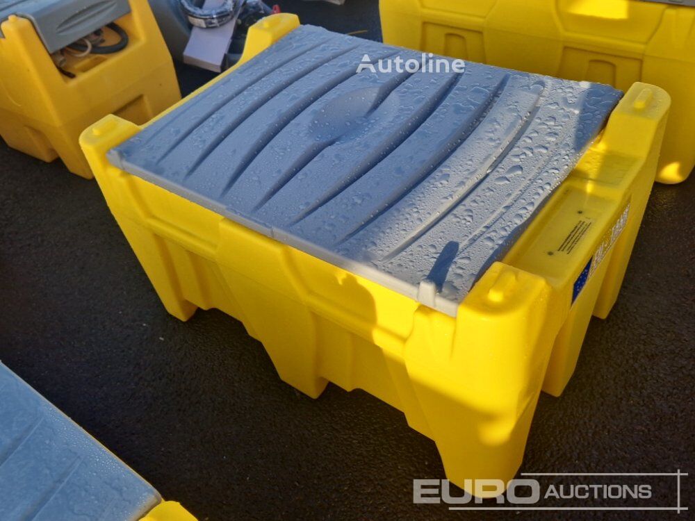 Prodaje se Emiliana Serbatoi Static Plastic rezervoar za skladistenje goriva na aukciji