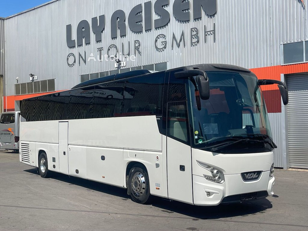 VDL Futura FHD2-129/440 turistički autobus