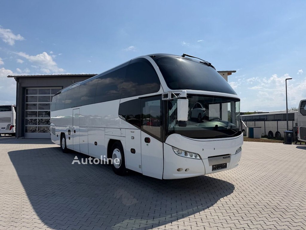 Neoplan Cityliner P14 turistički autobus