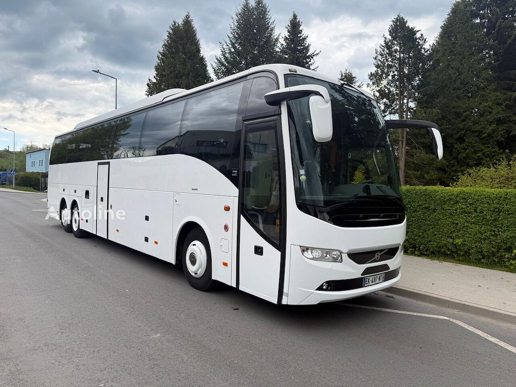 Volvo 9700 KLIMA 63 MIEJSCA turistički autobus