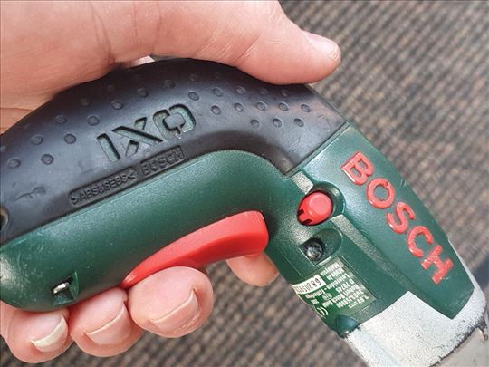 BOSCH IXO šrafilica-odvrtač 3,6V Li-Ion