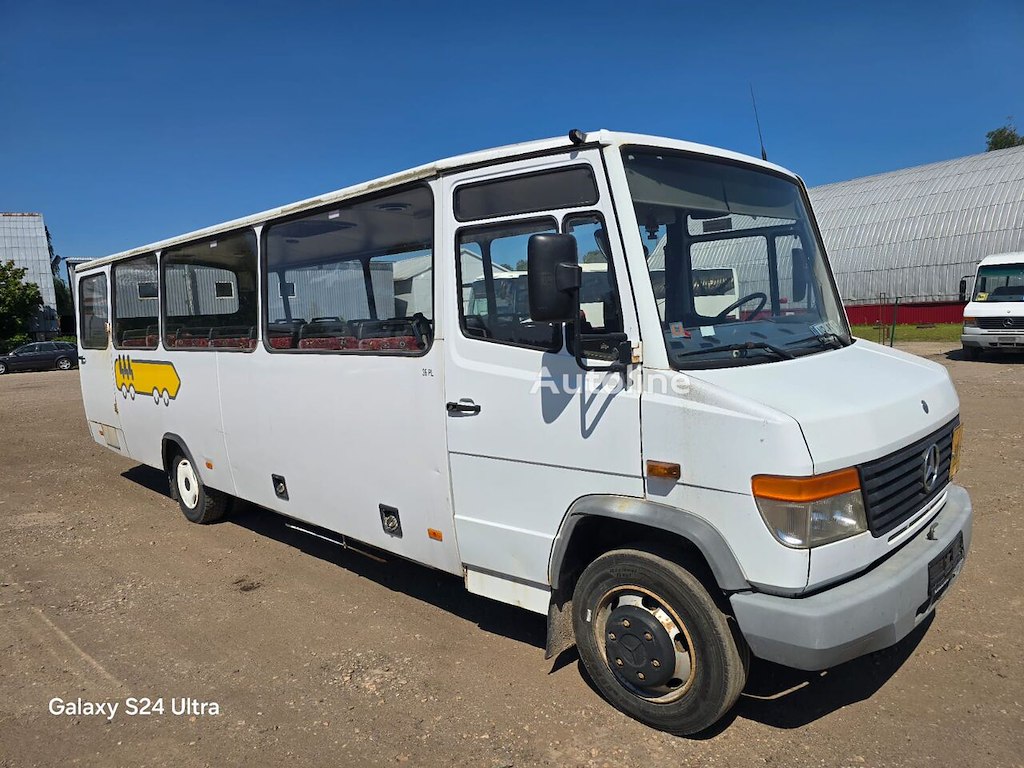 Mercedes-Benz Vario 814 prigradski autobus