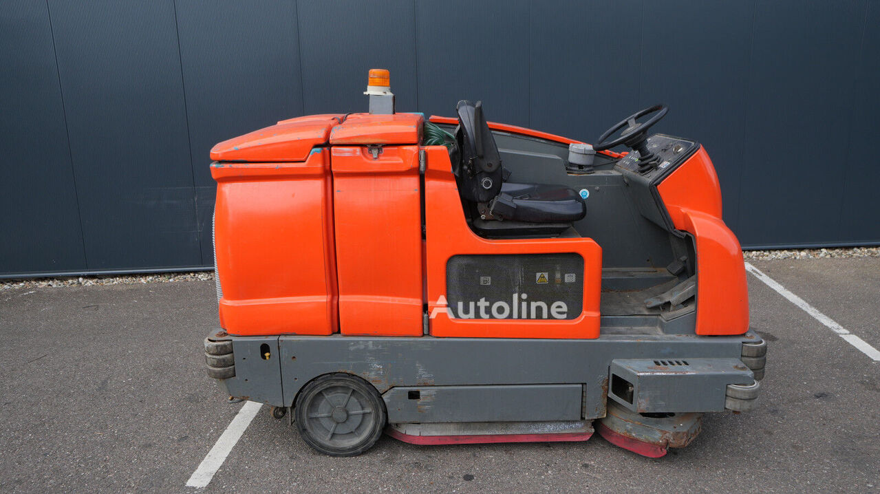 Tennant S20 SWEEP AND VACUUM MACHINE vozilo za čišćenje ulica