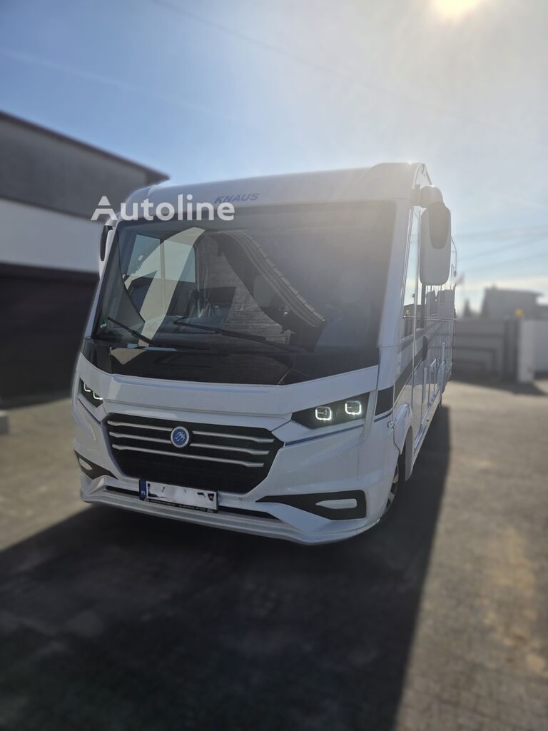 Knaus LIVE 700 MEG integrisani kamper