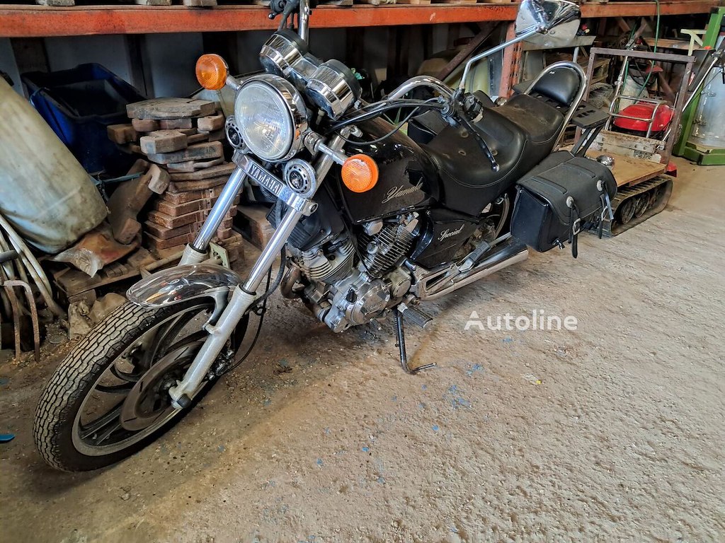 Prodaje se Yamaha XV motocikl na aukciji