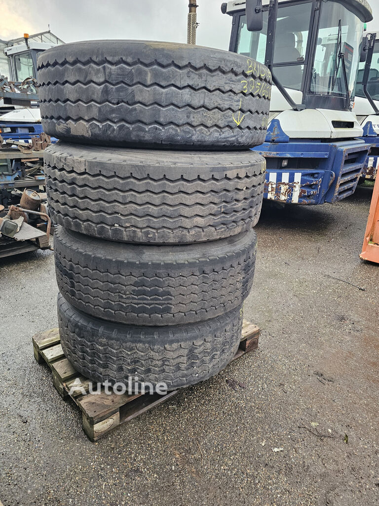 Bridgestone 385/65 R 22.5 ON RIM FOR DRUM BRAKES. guma za kamione