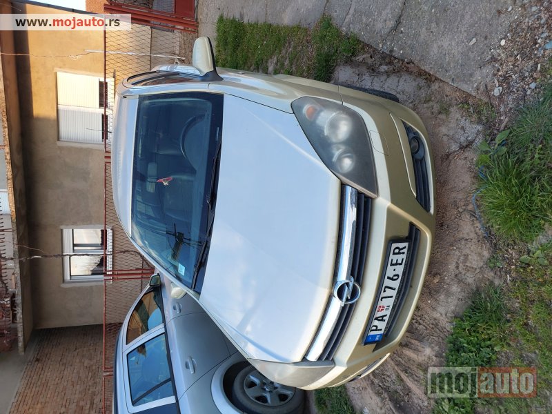 Opel Astra H