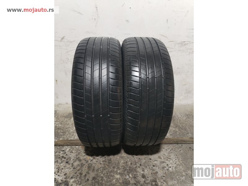 3058. Gume BRIDGESTONE 16-ice, LETNJE 205/55, Šara 5,6 mm