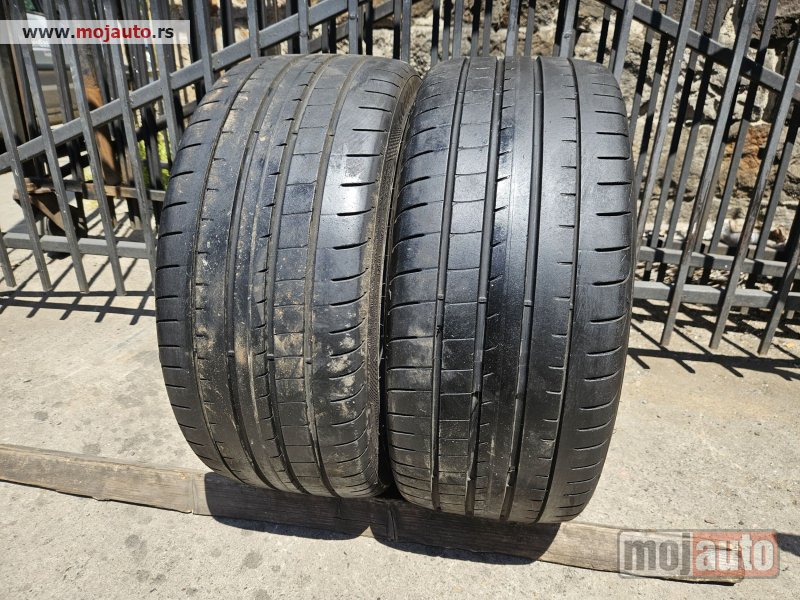 235-35-19 Goodyear kao nove odlicne