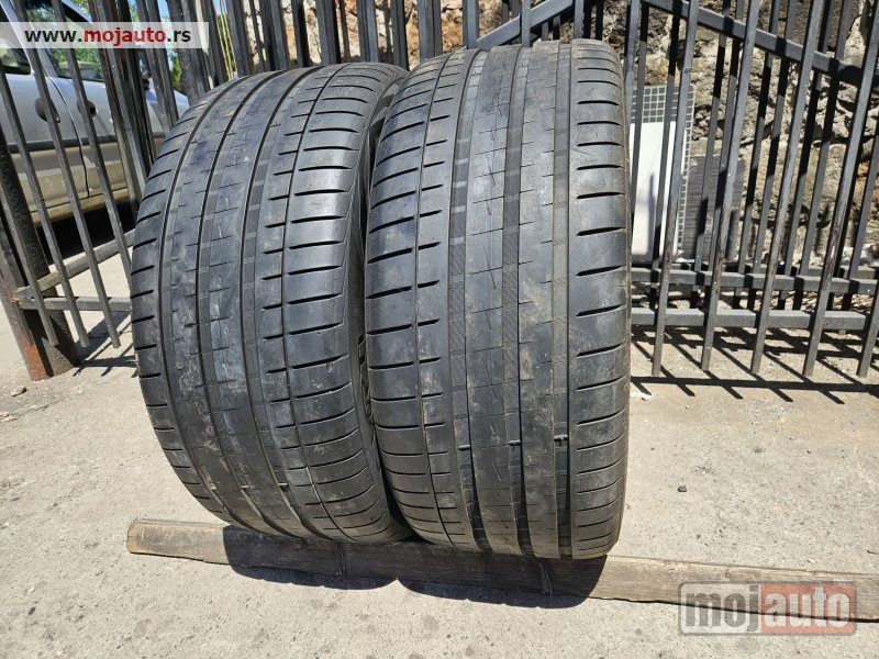 275-40-20 Vredestein kao nove odlicne