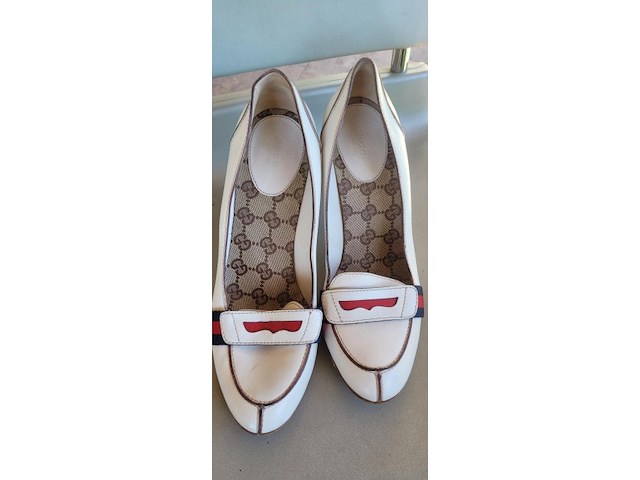 **Gucci cipele**