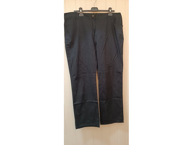 Crne pantalone vel.56