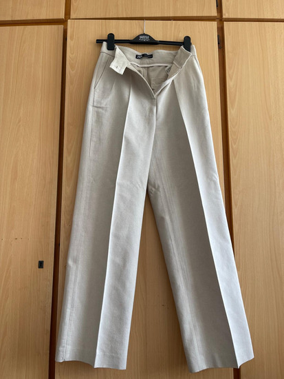 Zara pantalone