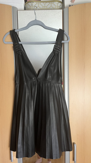 Zara haljinica