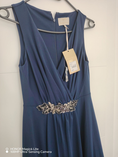 Nova elegantna haljina 34-36