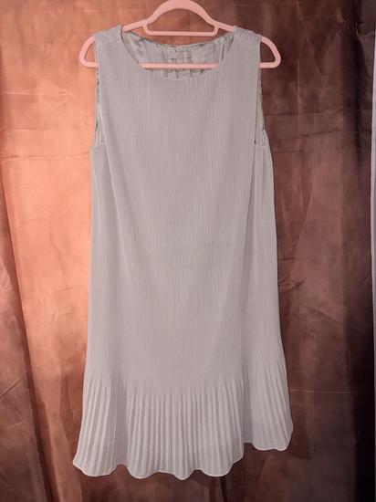 H&M plisirana haljina
