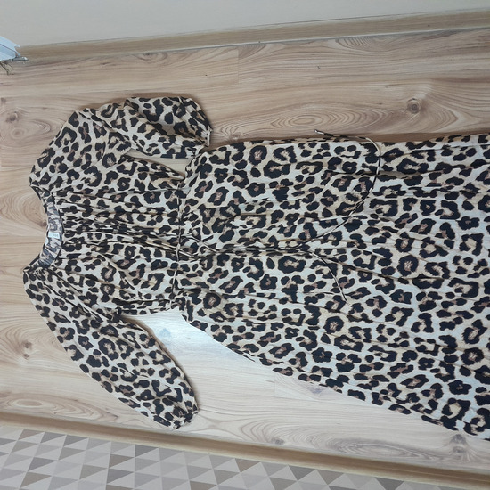 H&m print haljina
