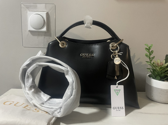 Nova veca Guess torba sa ruckama