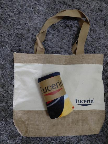 Eucerin torba za plažu i peškir