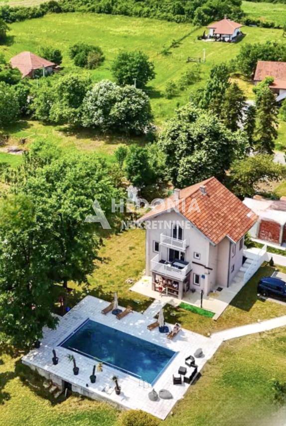 Sopot, Nemenikuće, lux 5+ kuća, bazen, plac ID#10524
395.000 €