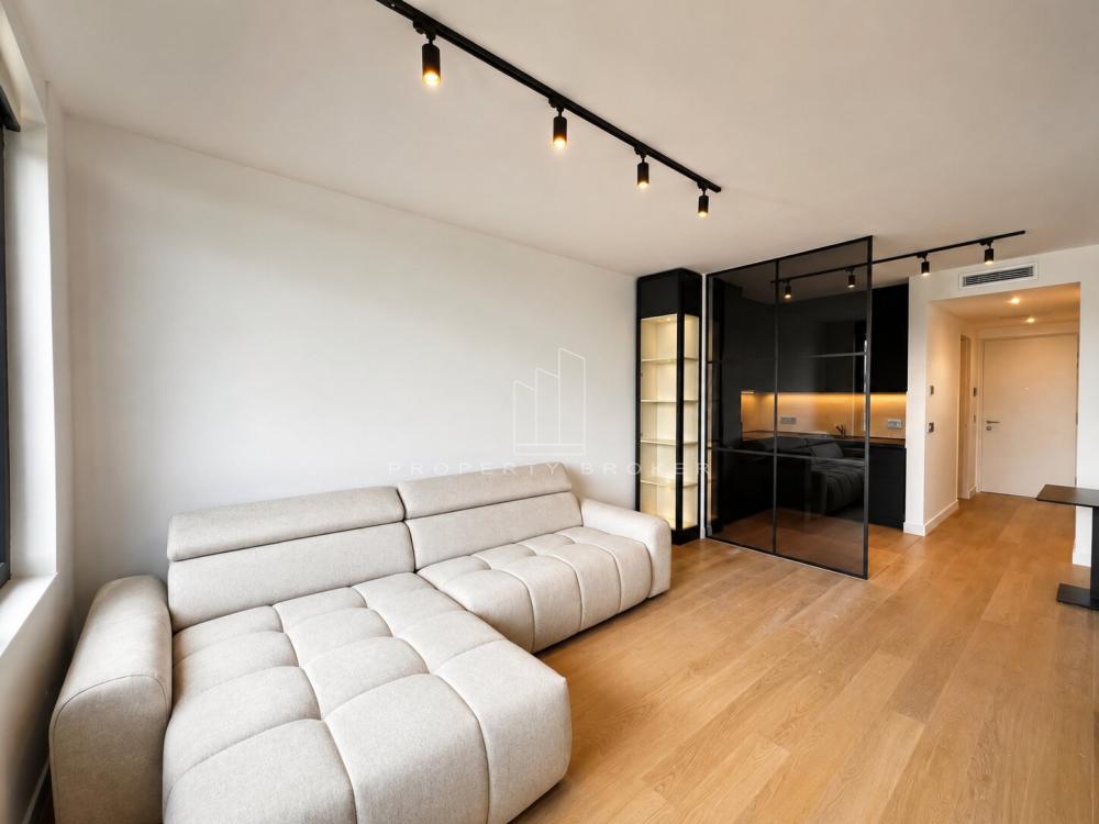 Airport City, lux, moderan ID#4586
650 €