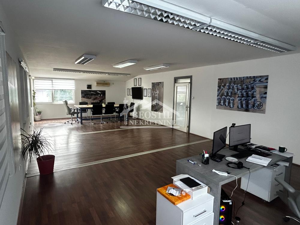 Smederevo - Industrijska zona - Hala ID#25197
3.300 €