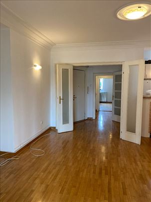 Centar lux salonski stan 100 m