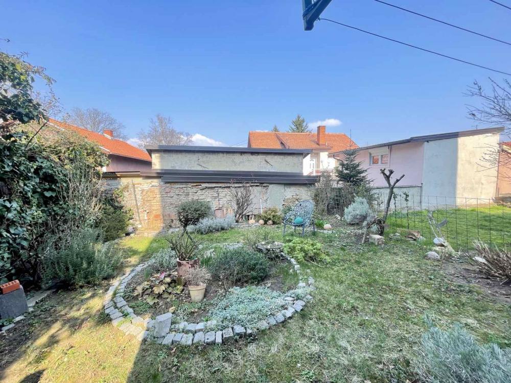 Duplex za renoviranje u porodičnoj kući ID#1055
149.900 €