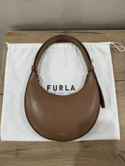 Furla SNIZENO DANAS NA 21000!